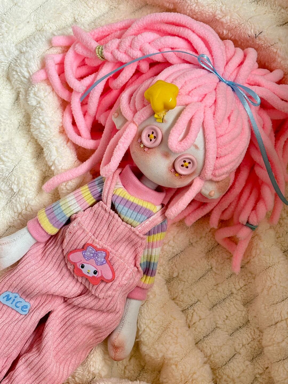 Best Seller – Button Eyes Dolls
